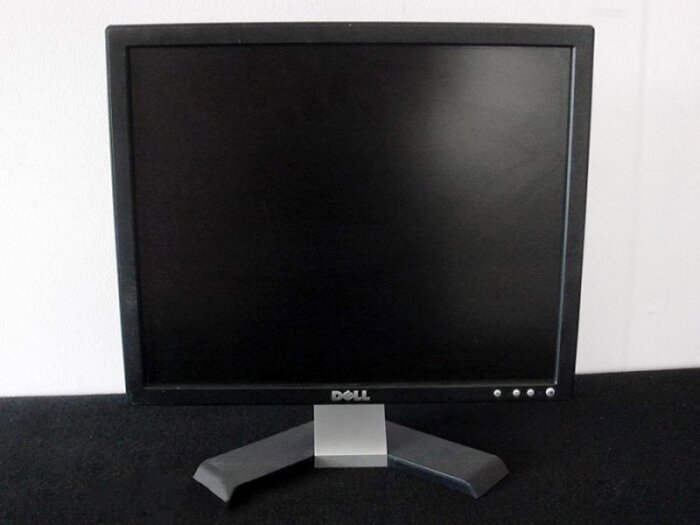 Монитор ЖК 17" 5:4 Dell E177FPf черный VGA