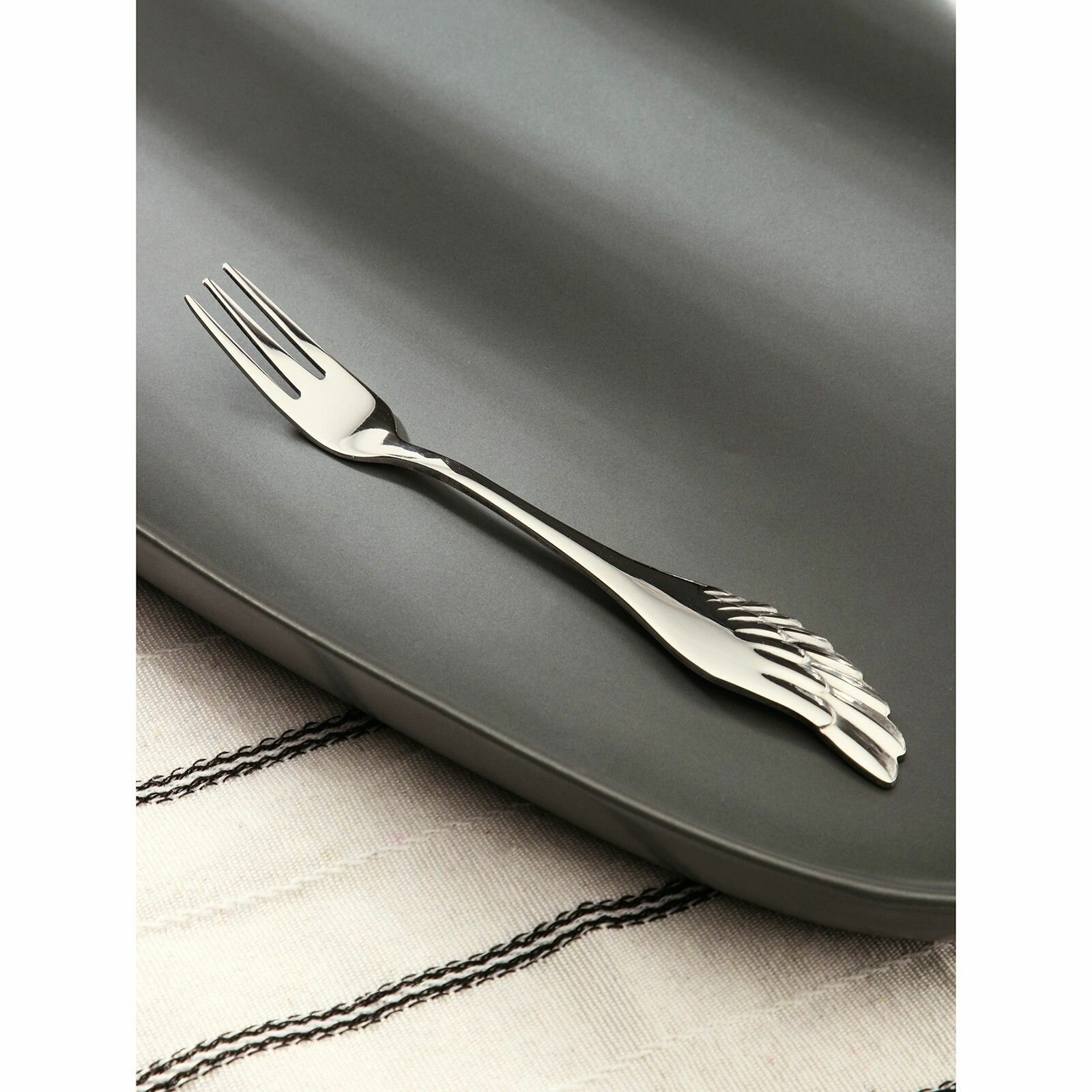 Вилка десертная Magistro Wings, длина 14 см, нержавеющая сталь, серебристая, 2 шт