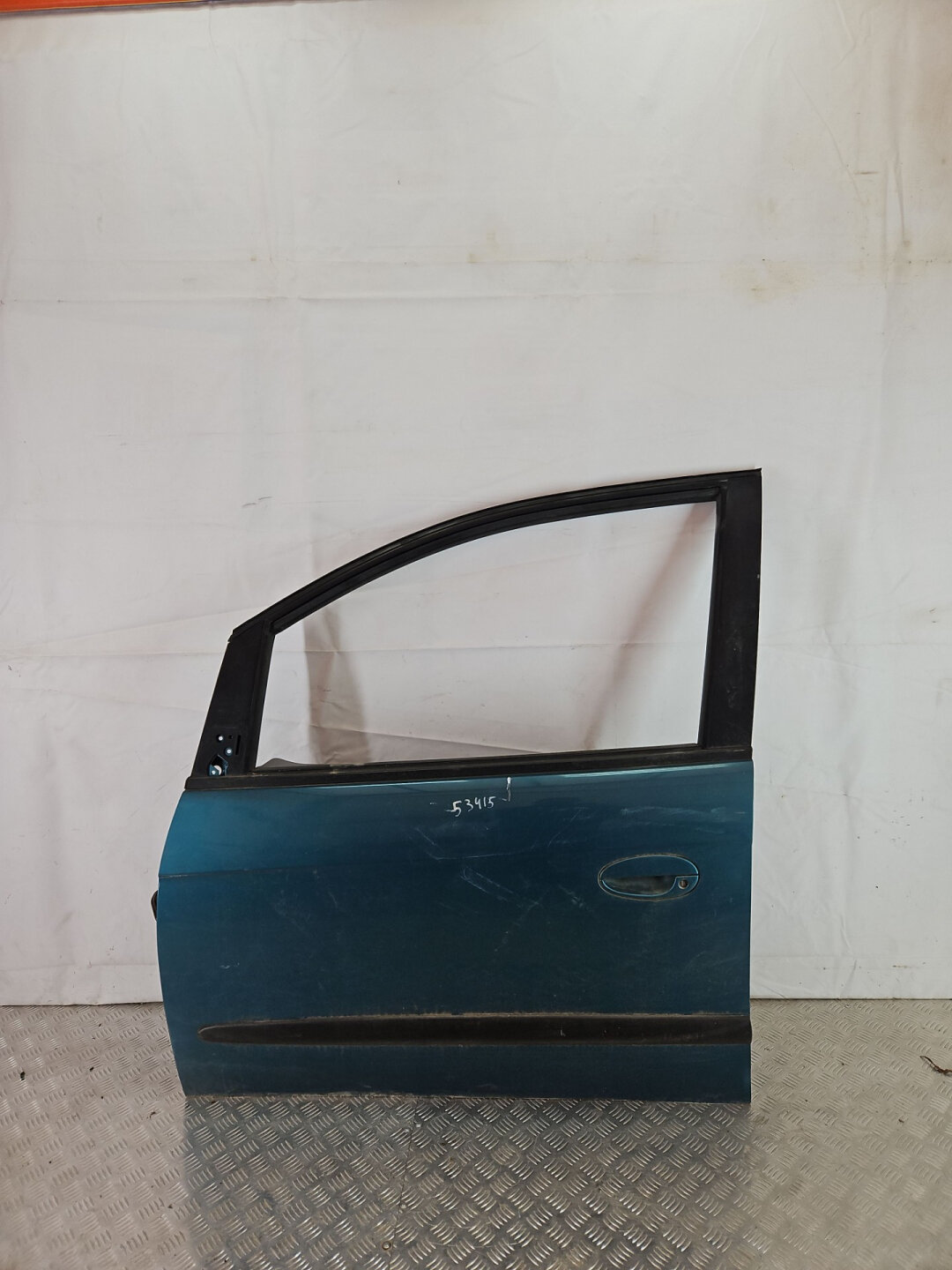 Дверь передняя левая Daewoo Rezzo KLAU 2001