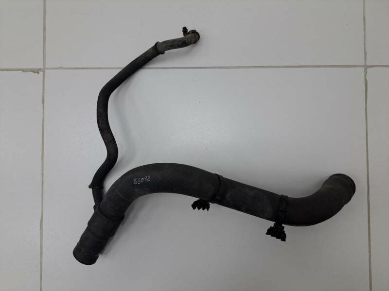 Патрубок радиатора охлаждения Lexus RX 300/330/350/400h XU30 2003-2009