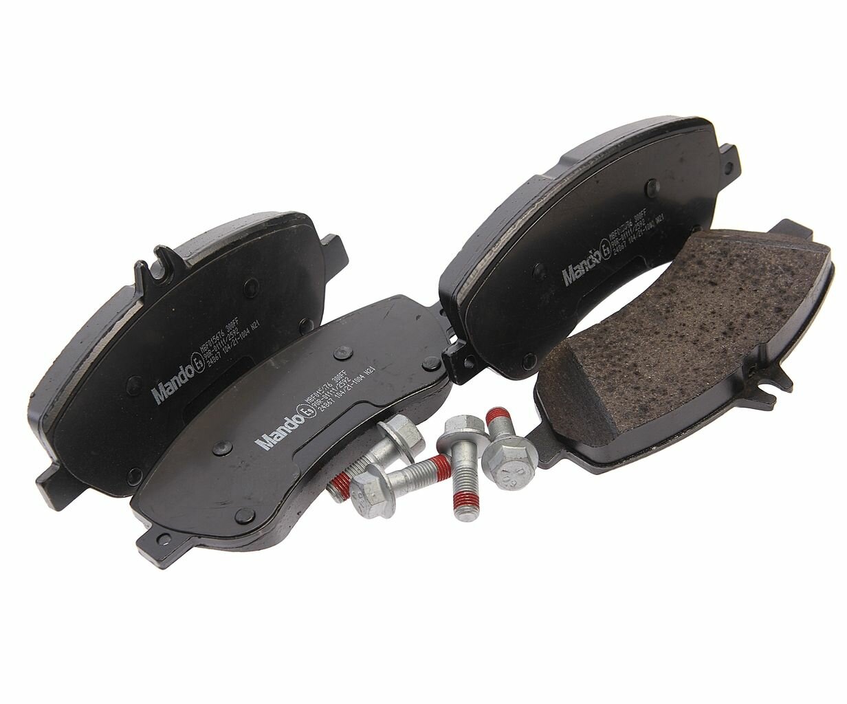 Колодки тормозные передние 4 шт для Мерседес Глк-Класс арт MBF015676 MANDO