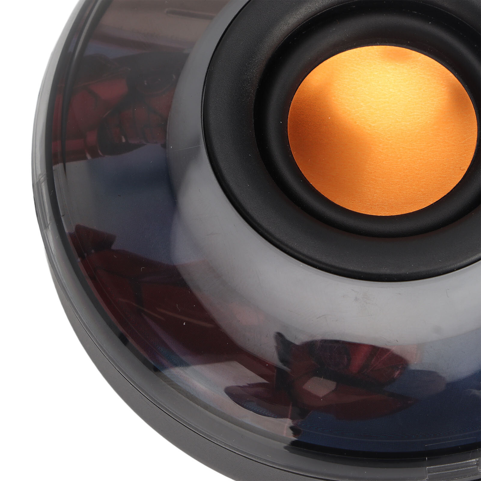 Портативная Bluetooth-колонка с многофункциональным Hi-Fi звуком, глубокими басами, цветной подсветкой для путешествий, кемпинга и активного отдыха.