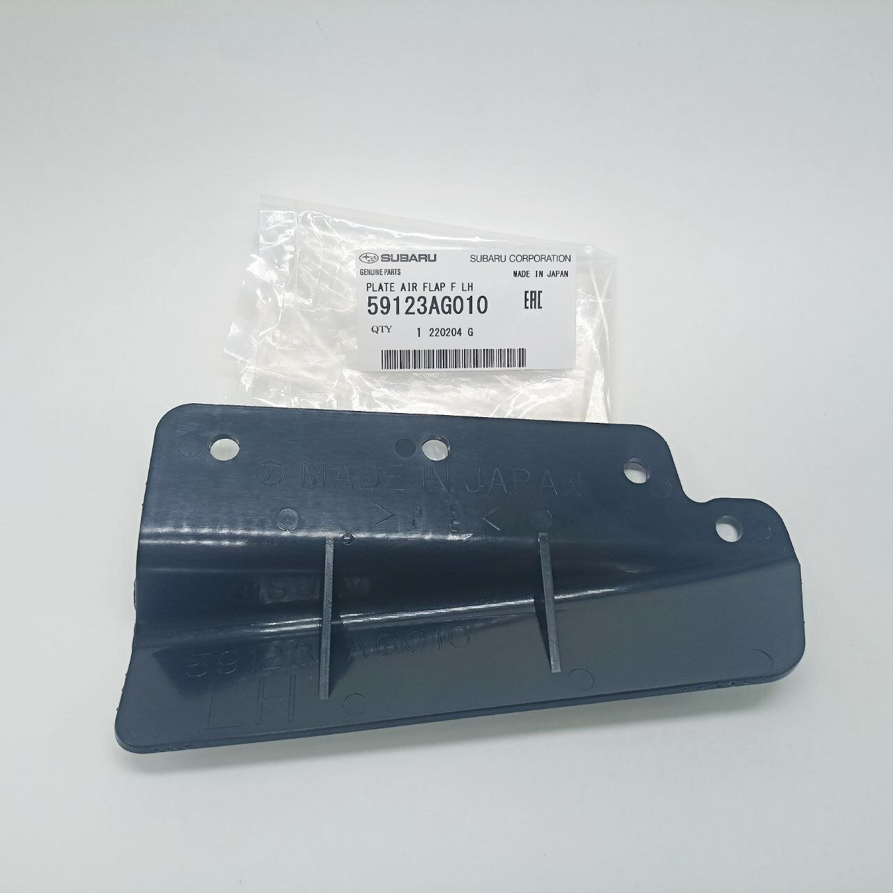 Брызговик передний левый Subaru 59123AG010