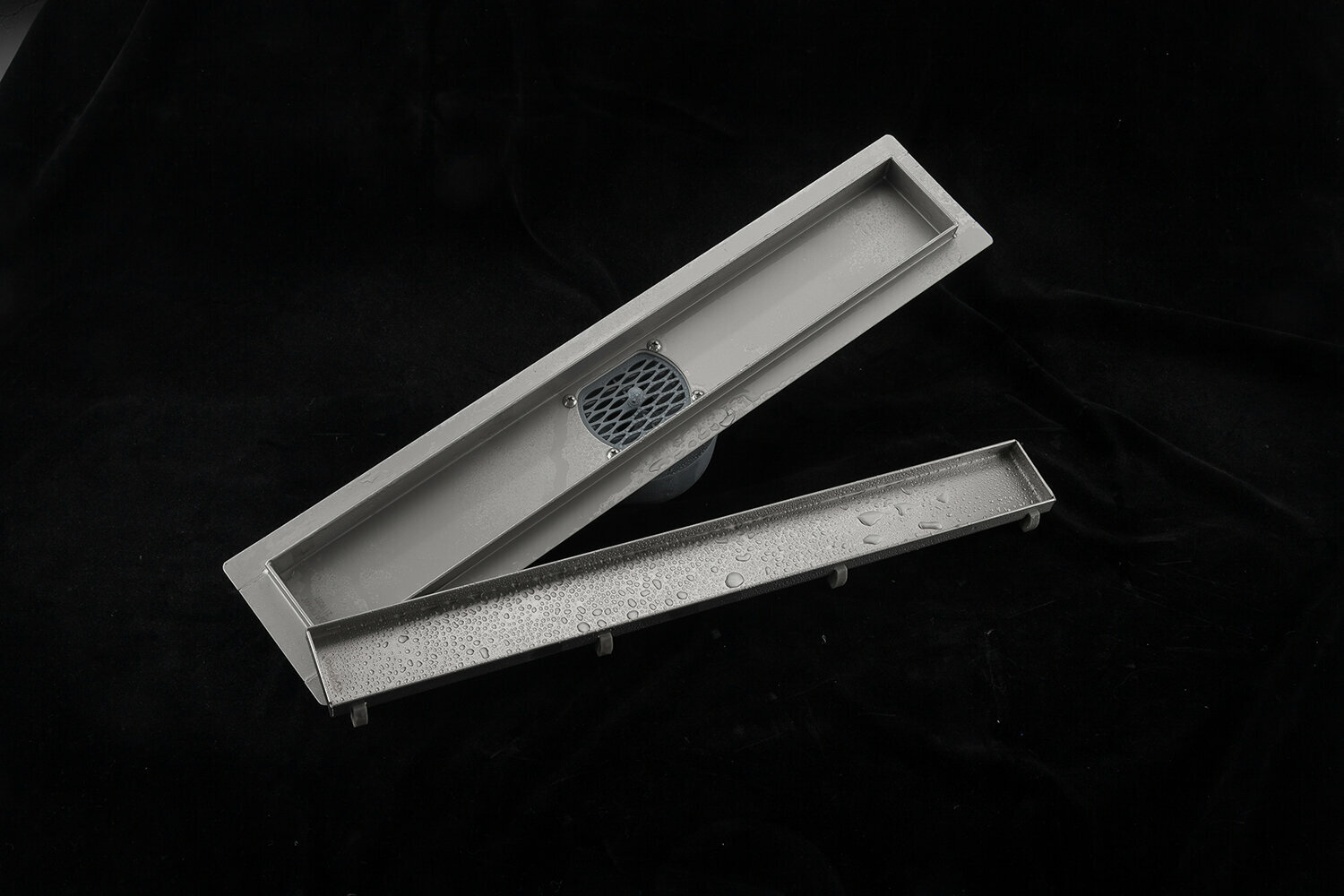 Трап для душа Gappo G87007-4, нержавеющая сталь, 70х700 мм, под плитку