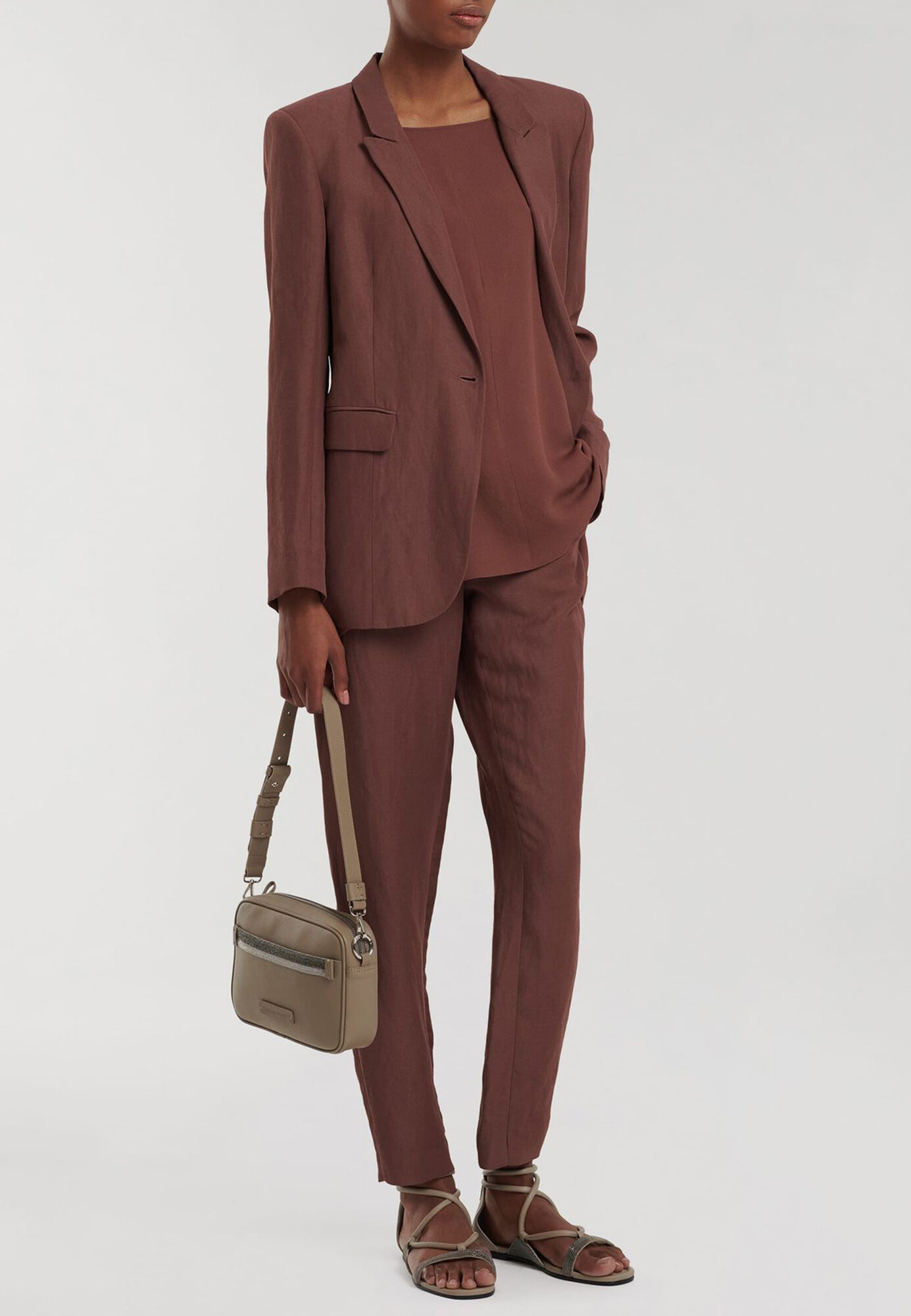 Костюм классический Весна-лето 2025