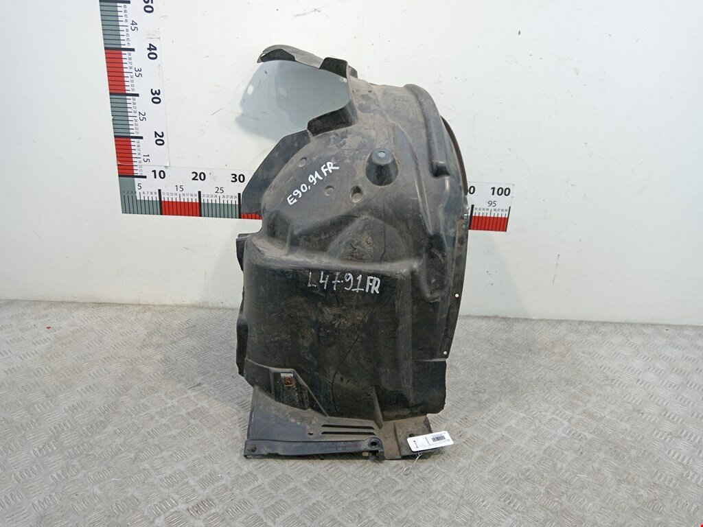 Подкрылок (защита крыла) передний правый BMW 3-Series (E90/E91/E92/E93) 51717059378 арт. 2246523