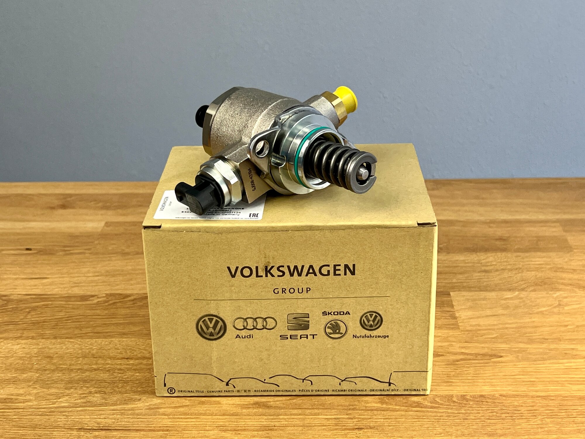 Топливный насос высокого давления для AUDI, SEAT, SKODA, VOLKSWAGEN. 706032100, 706032990, 06J127025G