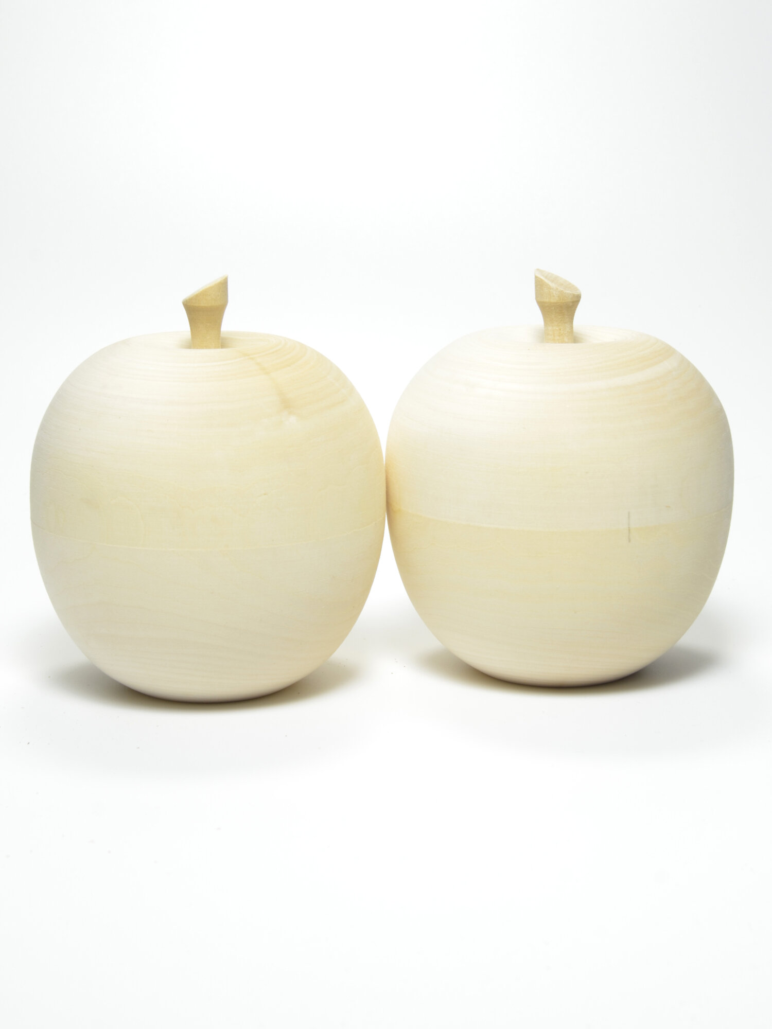 Яблоко 2 штуки. Деревянная шкатулка для росписи и декупажа. Высота 10 см.