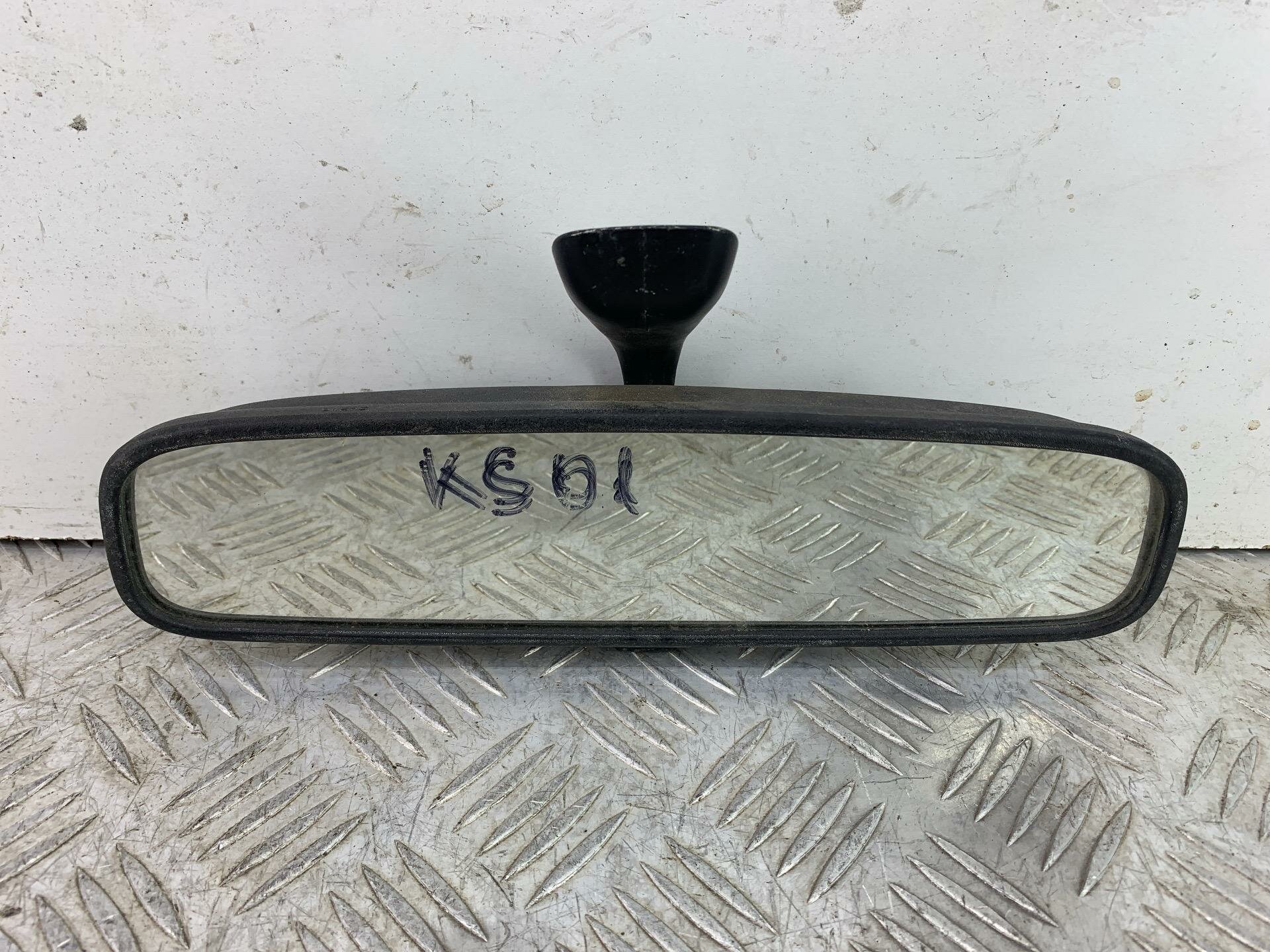 Зеркало салона Kia Sorento 2004