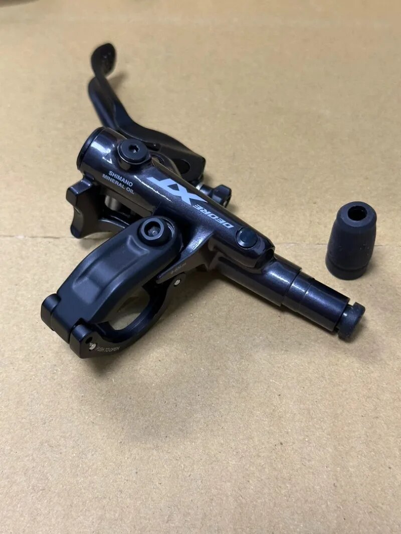 Shimano DEORE XT BL-M8100 Тормозные рычаги гидравлические для горного велосипеда BL-M8100 Only Left