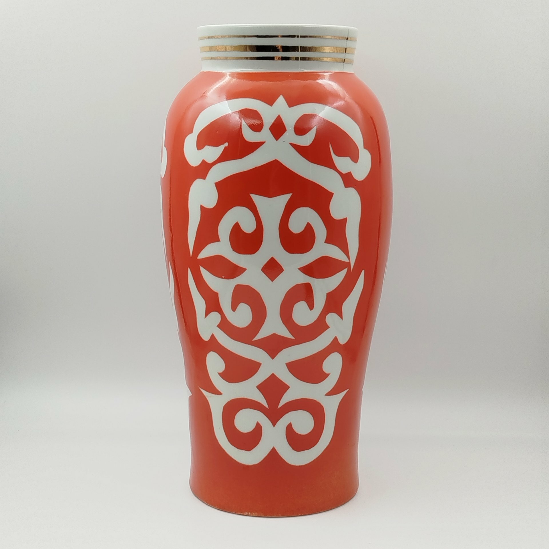 Ваза большая "Пахта", фарфор, крытье, золочение, СССР, 1970-1990 гг.