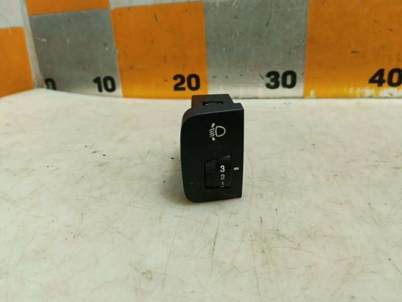 Б/У Кнопка корректора фар Kia Magentis 2006 MG, 2 454723 Hyundai-KIA арт. 933702T00087