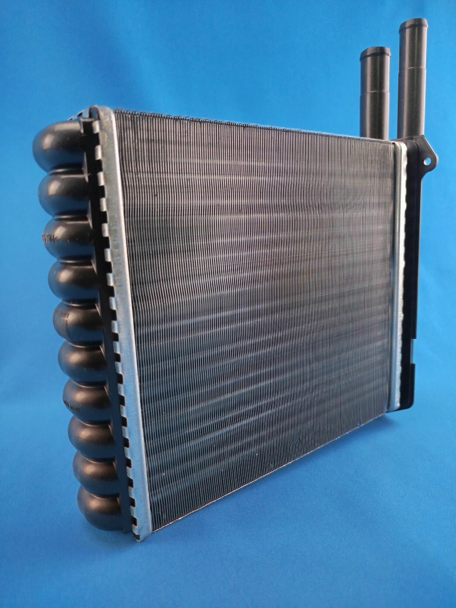 Радиатор отопления "UAD" для автомобилей ВАЗ 2110-12, Приора н/о с 2003г. в.