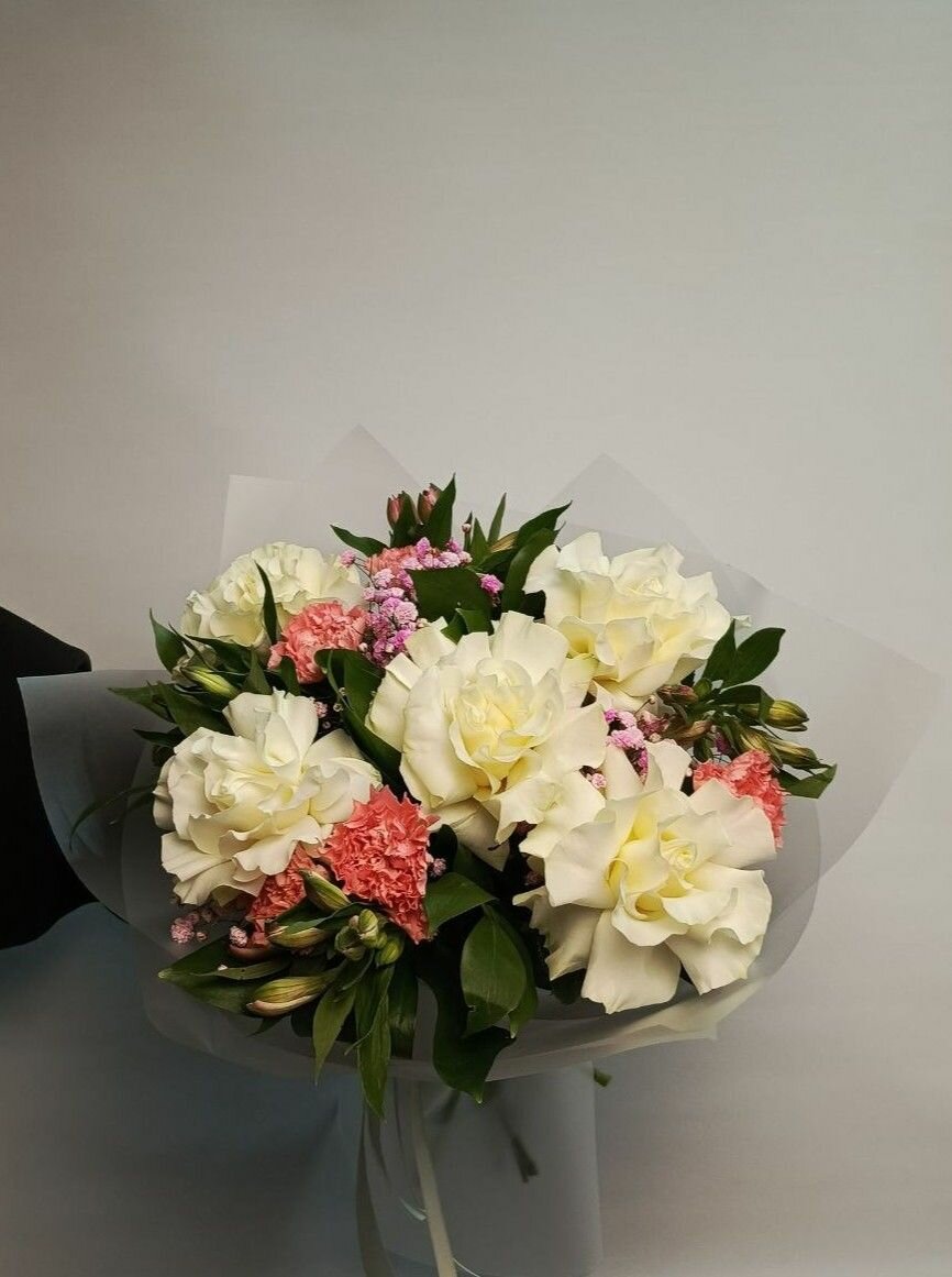 Букет, Decoriflora, Французская Роза / Гвоздика / Альстромерия, цвет белый, розовый, зеленый, 15 шт