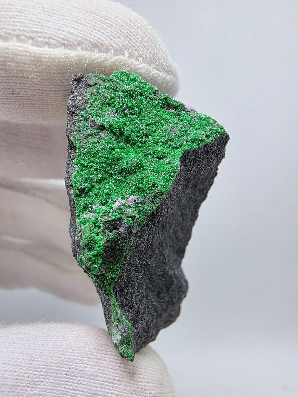 Уваровит 53 мм, 43 г.