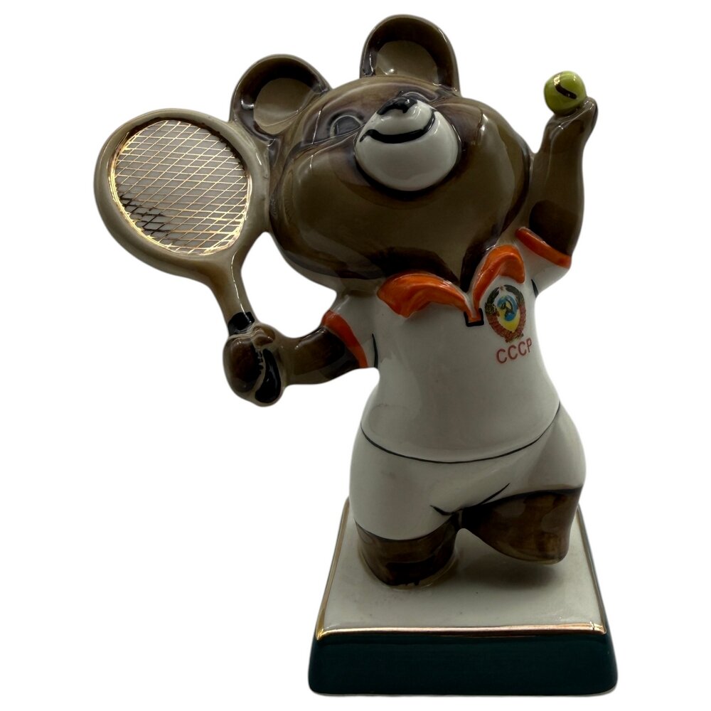 Фарфоровая статуэтка "Олимпийский Мишка - Бадминтон СССР", 2022-2024 гг, Вербилки, Россия