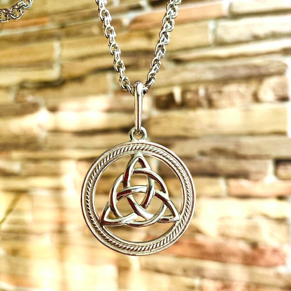 Славянский серебряный оберег " Триглав " 925 проба