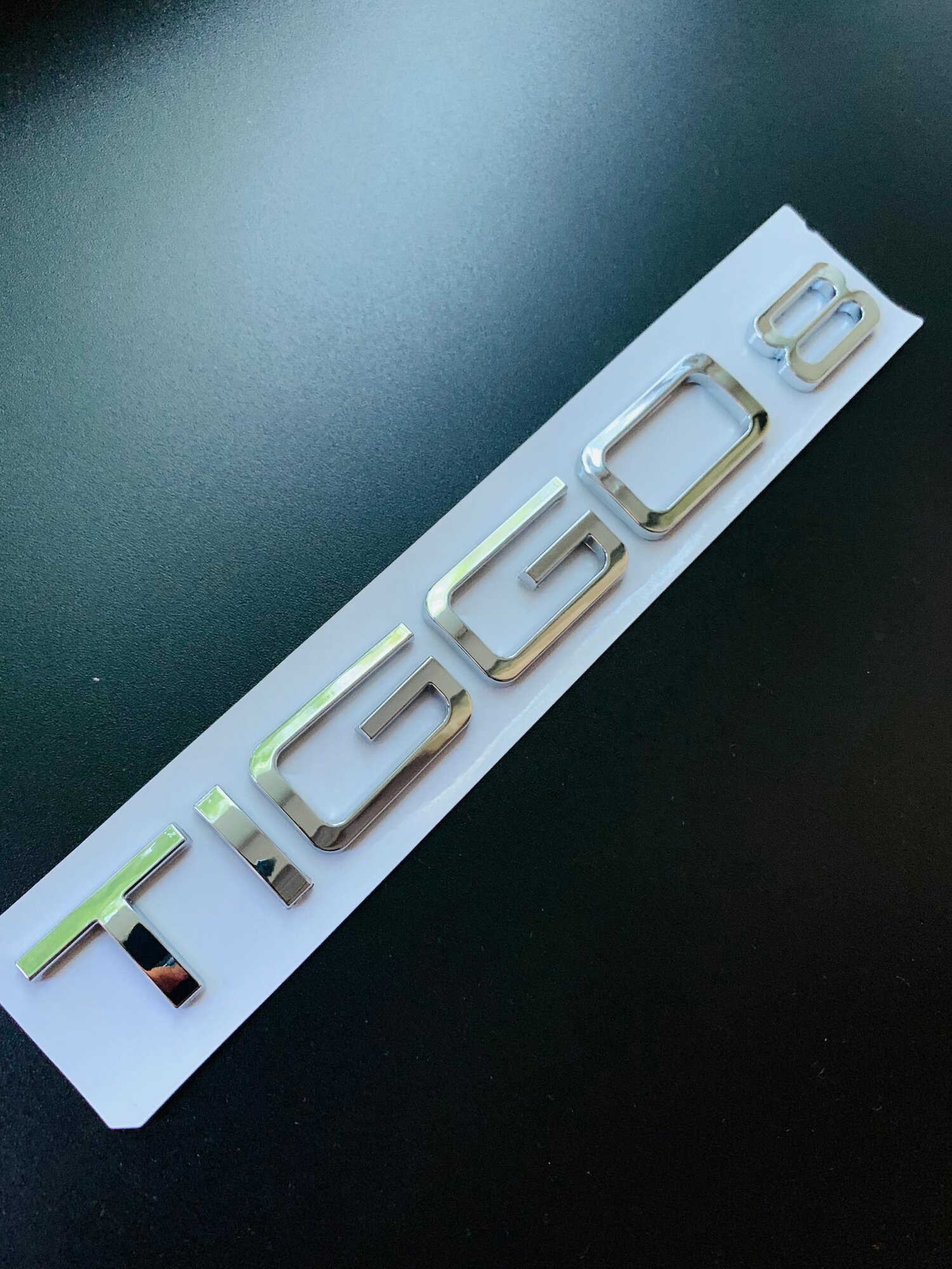 Шильдик на крышку багажника Chery Tiggo 8 20см. Эмблема надпись Чери Тигго 8 хром 1шт