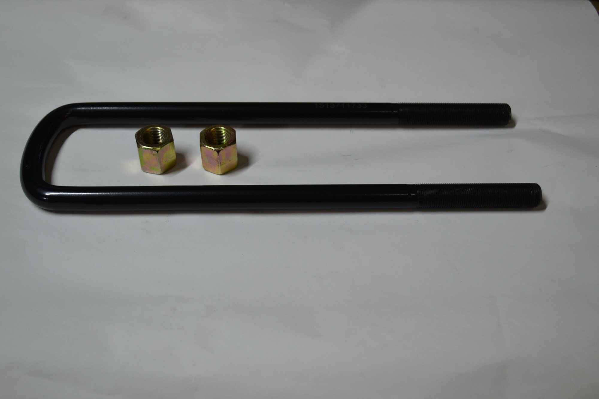 1513711733 Стремянка крепления задней рессоры ISUZU NPRNQR7175 (с гайками), CR CR1513711733