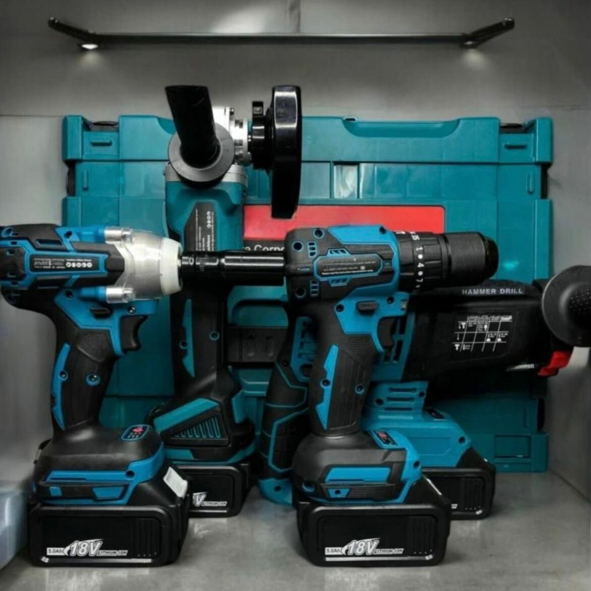 Набор аккумуляторного инструмента 4 в 1 / Шуруповерт, Болгарка, Перфоратор, Гайковерт / 18V 5.0 Ah