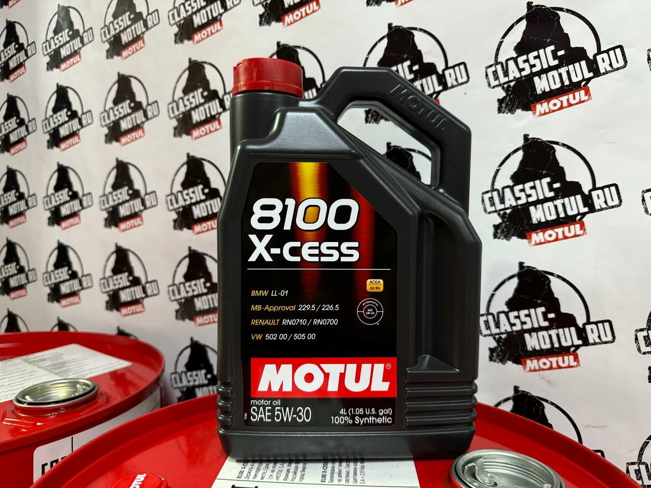 Синтетическое моторное масло Motul 8100 X-cess 5W30 4L (113529)