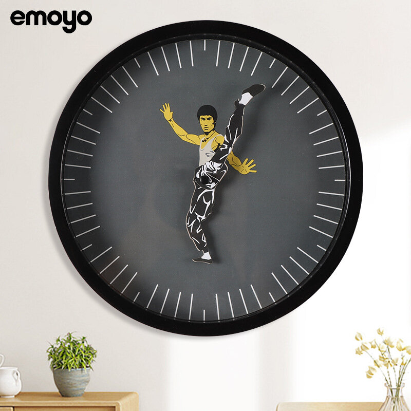 Часы настенные интерьерные "Брюс Ли"