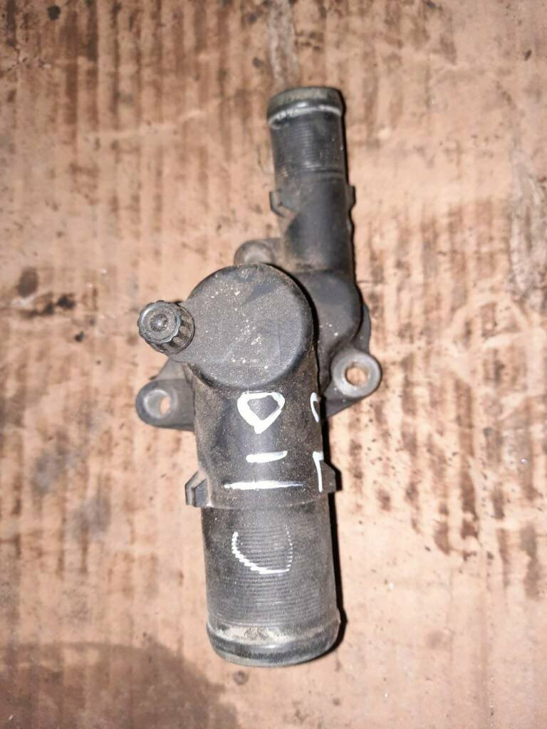 Корпус термостата Renault Clio 2 рест. 2003 7700110716