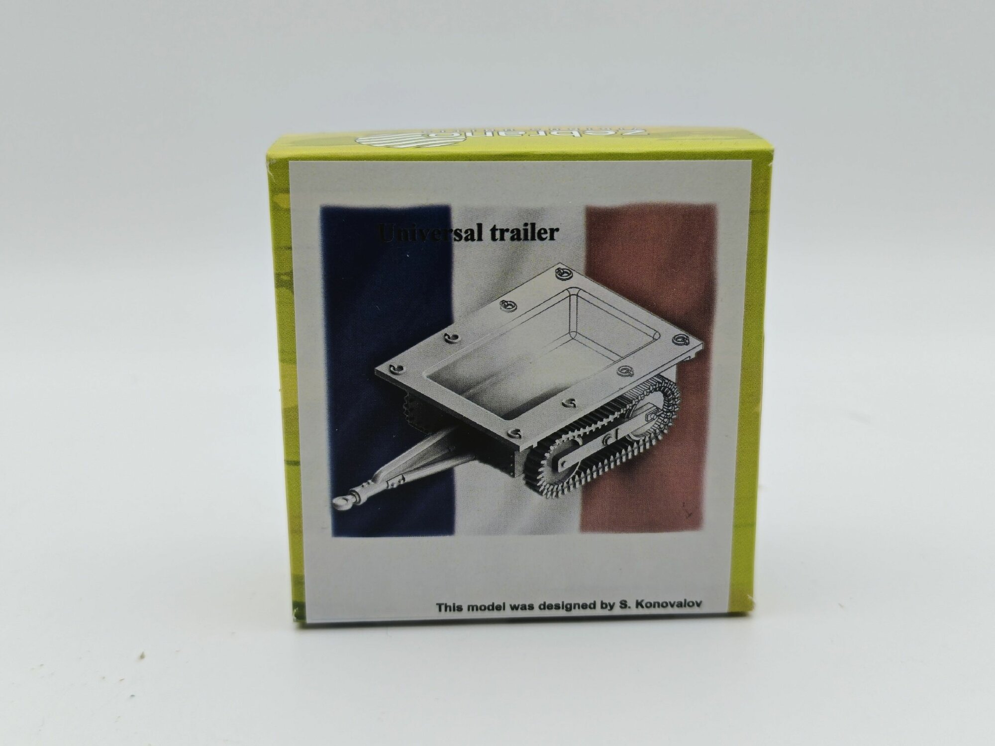 Сборная модель Французский универсальный прицеп, масштаб 1:100