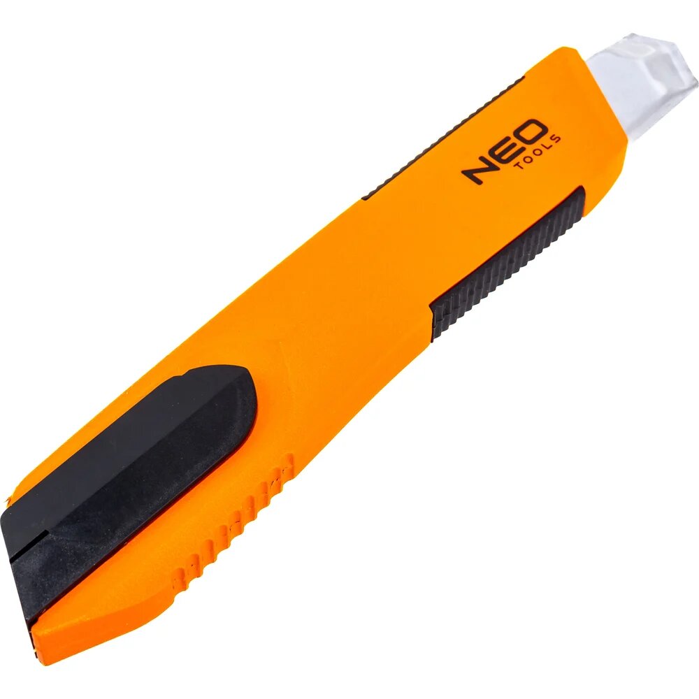 Нож с отламывающимся лезвием NEO Tools 63-060, выдвижной стальной клинок, рукоять с резиной, защелка фиксатор — фото 1