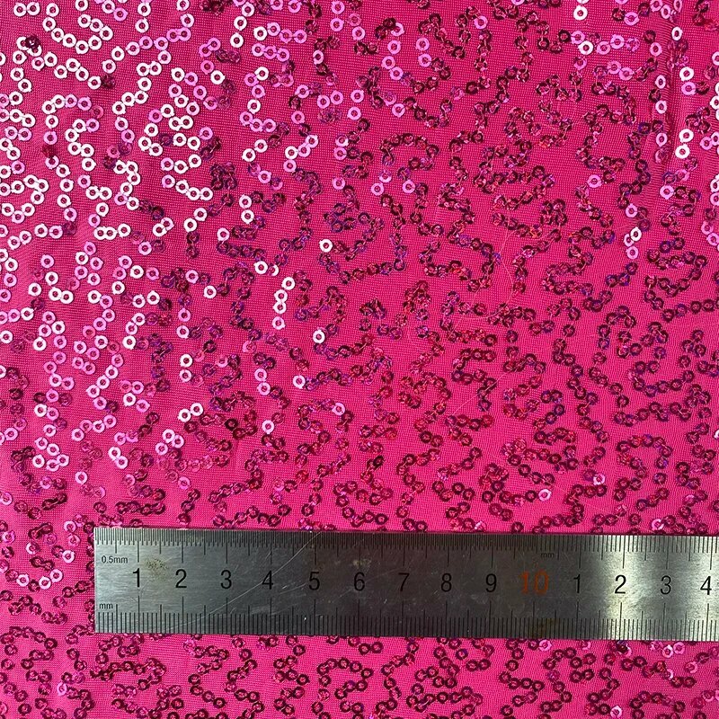 Блестящая ткань Fushia 3 мм, 130 см