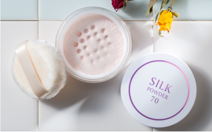 KITAO Пудра для лица из шёлка осветляющая тон 9 грамм