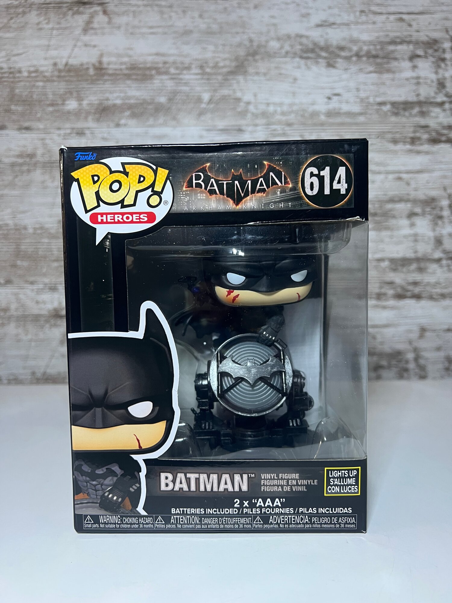 Фигурка Фанко Бэтмен, Batman, 14 см от Funko с подсветкой!