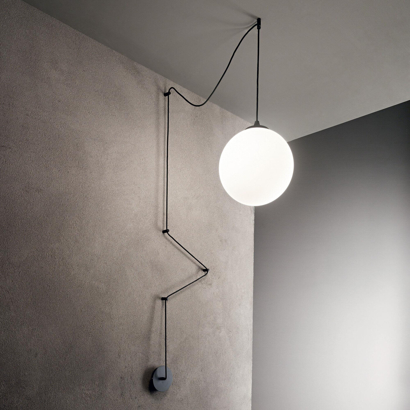 Светильник подвесной ideal lux Boa SP1 D30 макс.60Вт Е27 IP20 230В Черный/Белый Металл/Стекло Без лампы 160856.