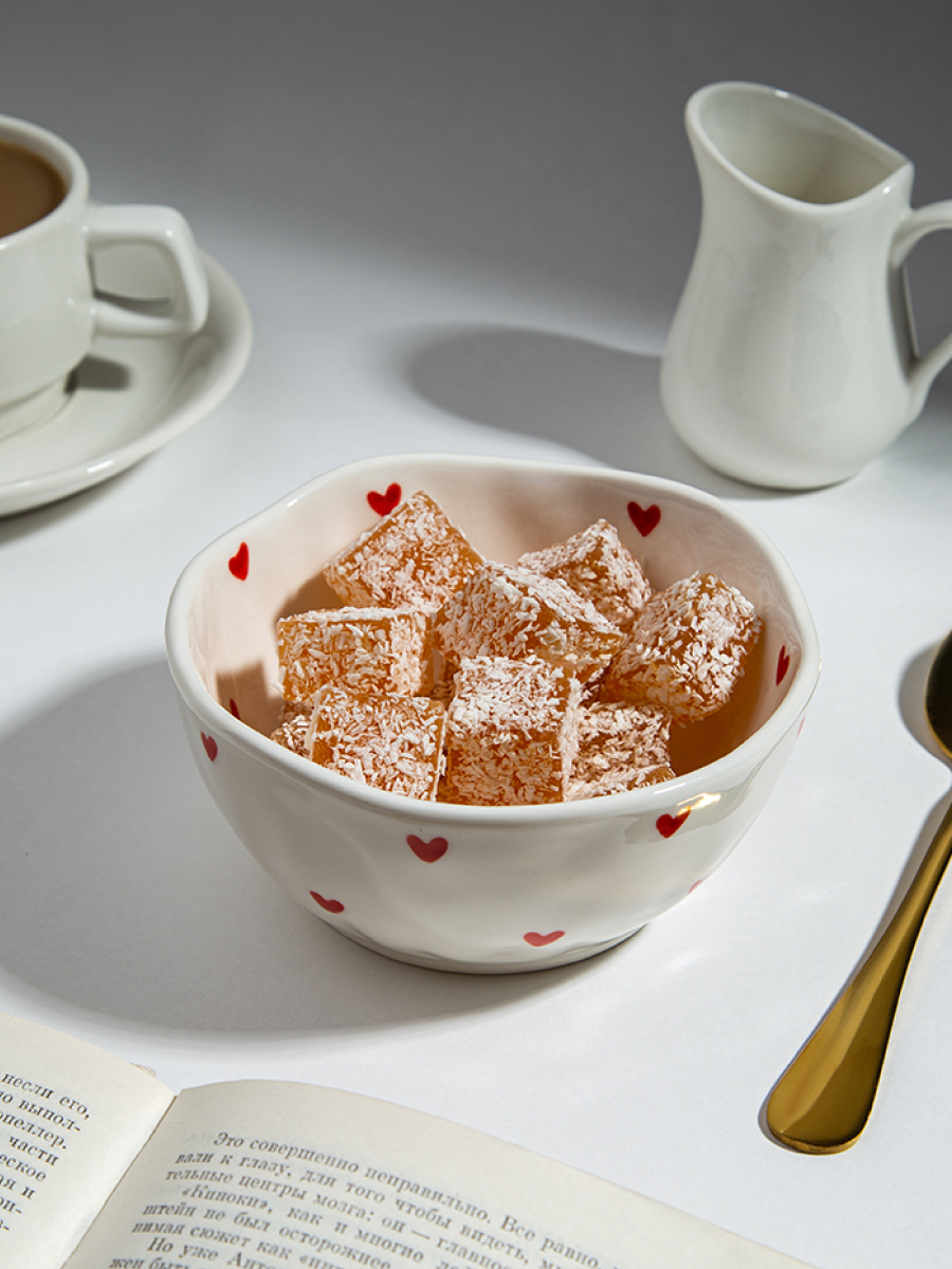 Тарелка DB HOMME "Красные Сердца", керамика, бело-красная, 500мл