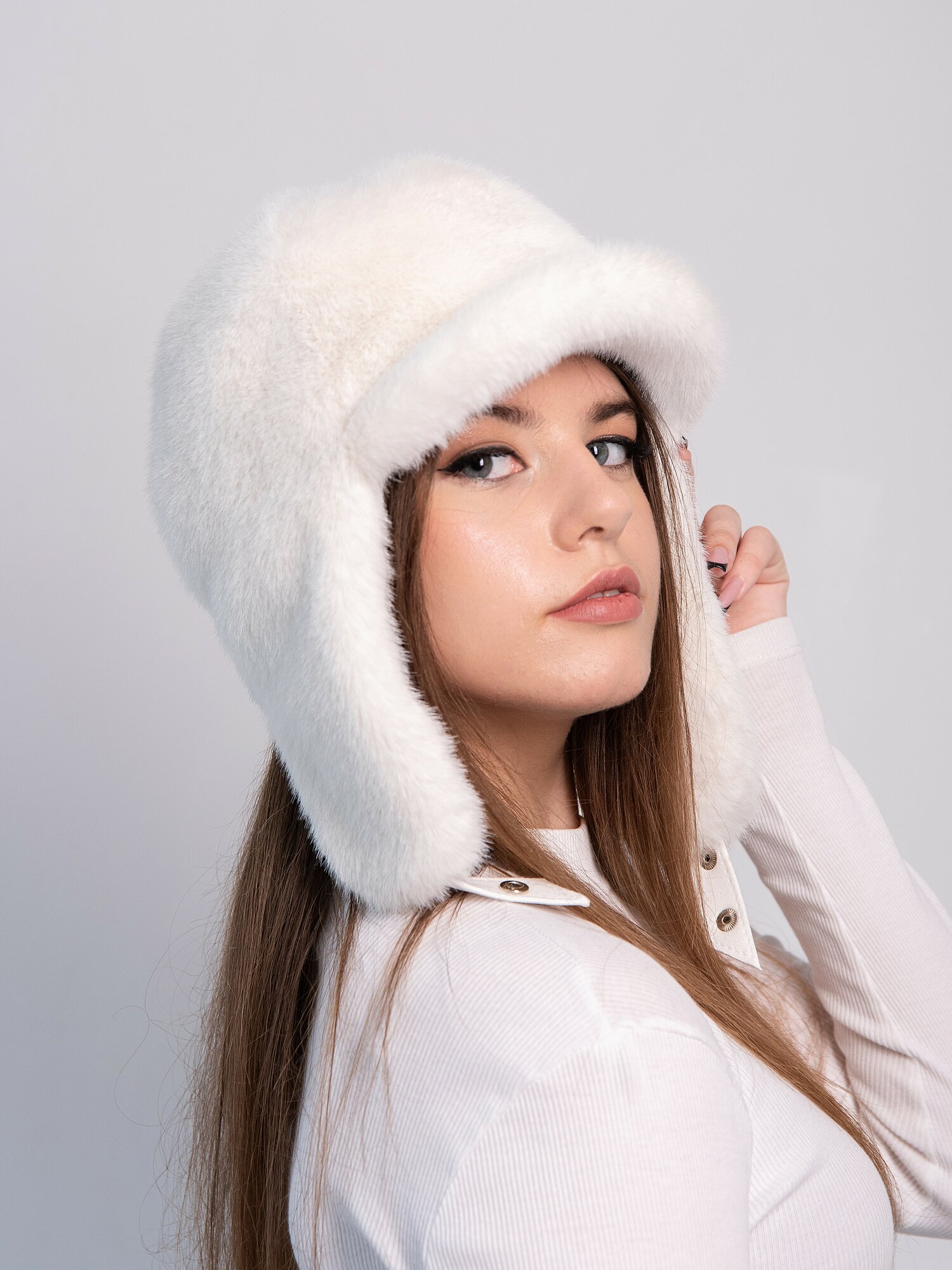 Шапка-ушанка для женщин