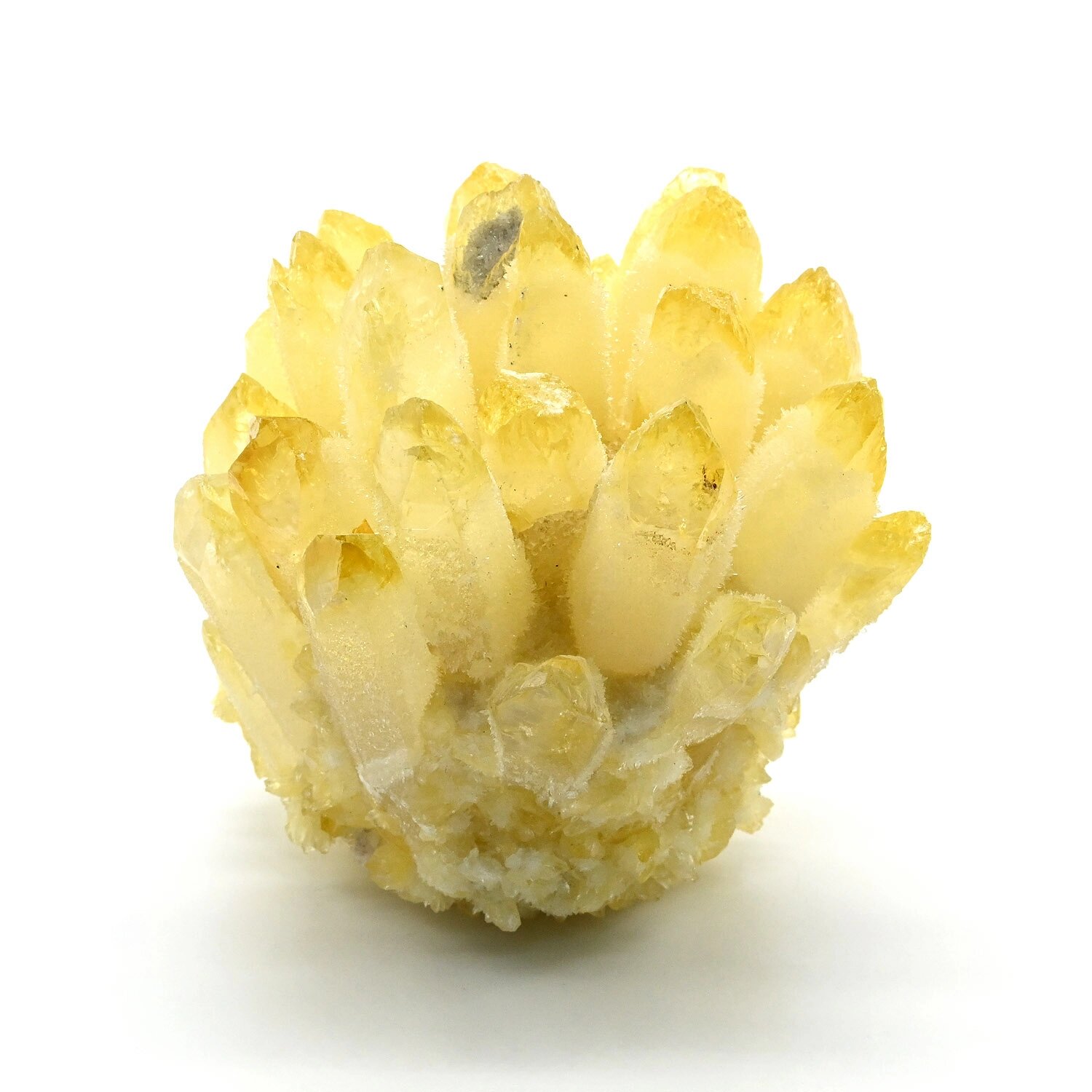 Кристаллическое образование желтого кварца 77*75*77мм, 396г .