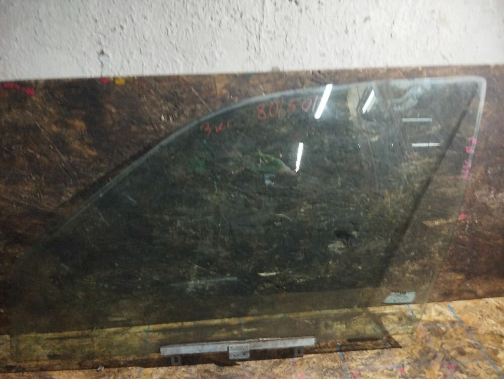 Стекло двери передней левой VW Passat B3 Б/У с пробегом