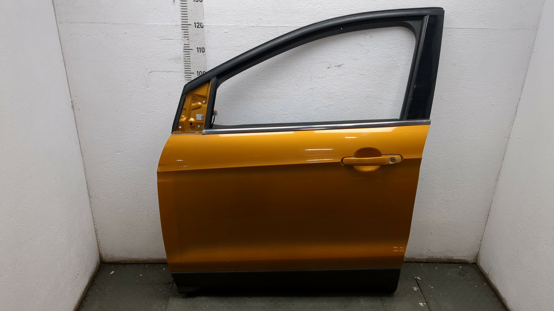 Дверь боковая (легковая) левая передняя Ford Escape Б/У