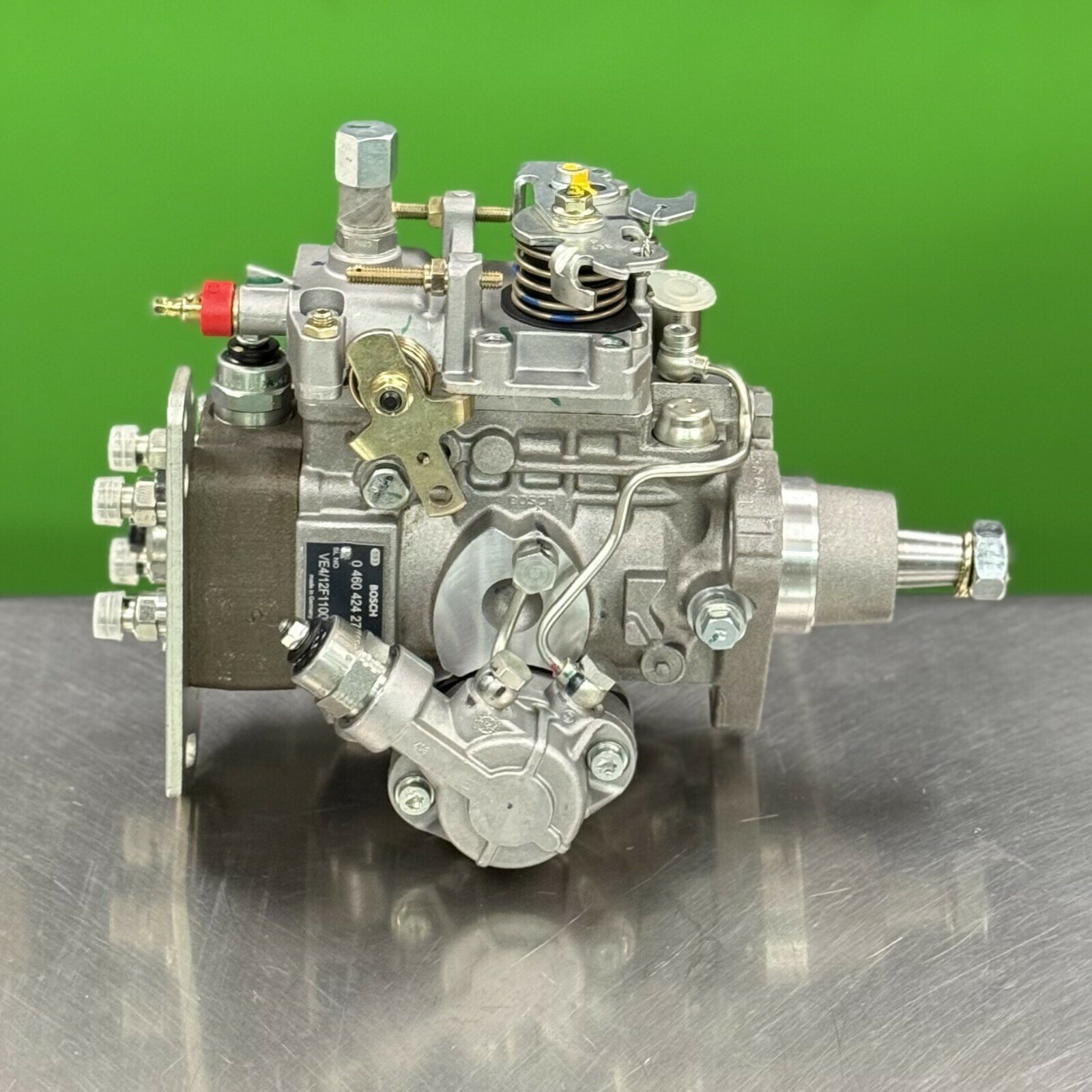 Топливный насос высокого давления bosch для погрузчика iveco ford new holland 2854949 504063803