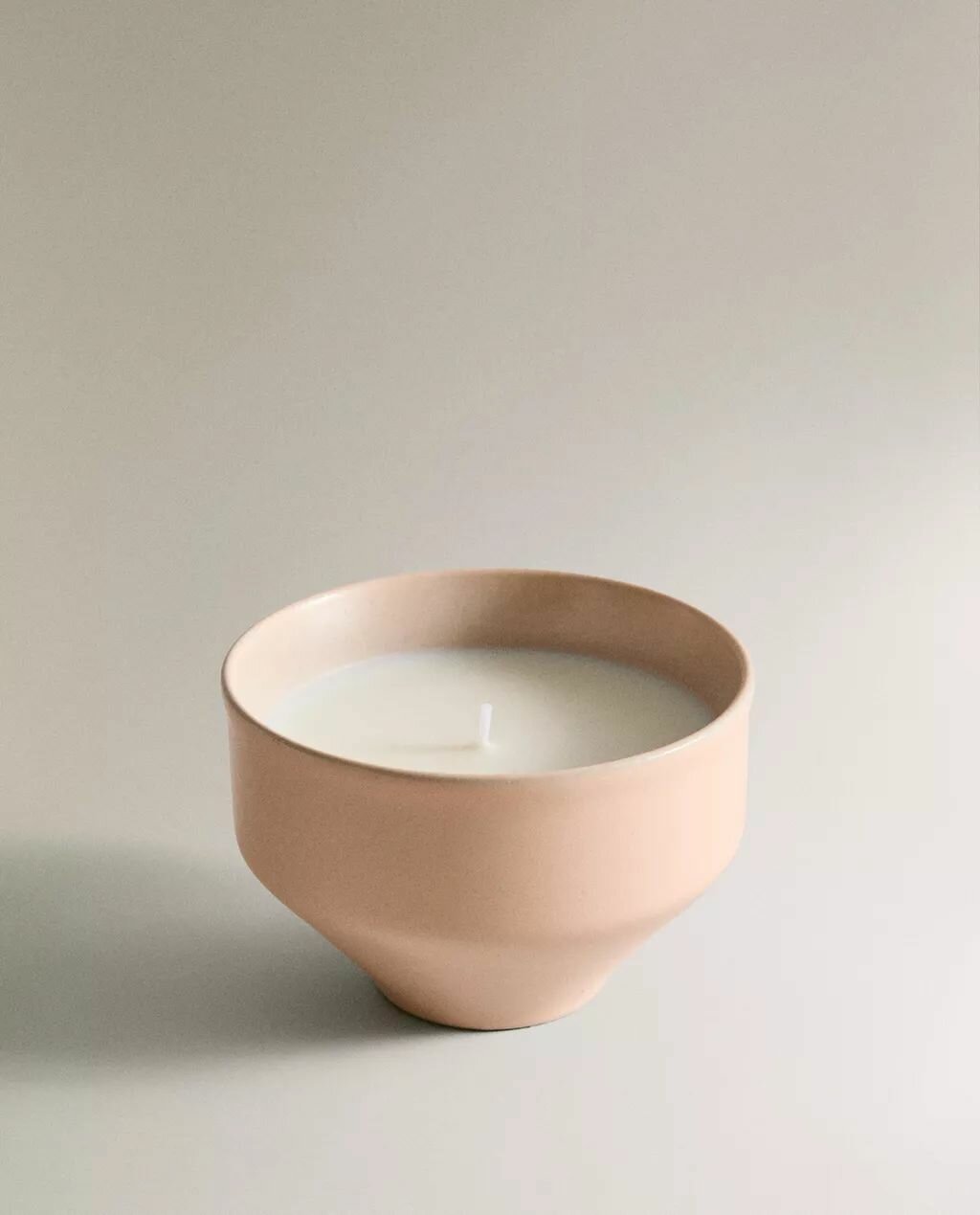 Ароматическая свеча ZARA HOME 7431/705/093 - аромат BLOOMING MAGNOLIA (230 г), 8 х 12 х 12 см