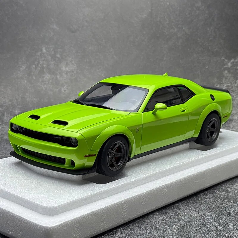 AUTOart Dodge Challenger SRT Super Stock 2023, зеленый, 1:18
