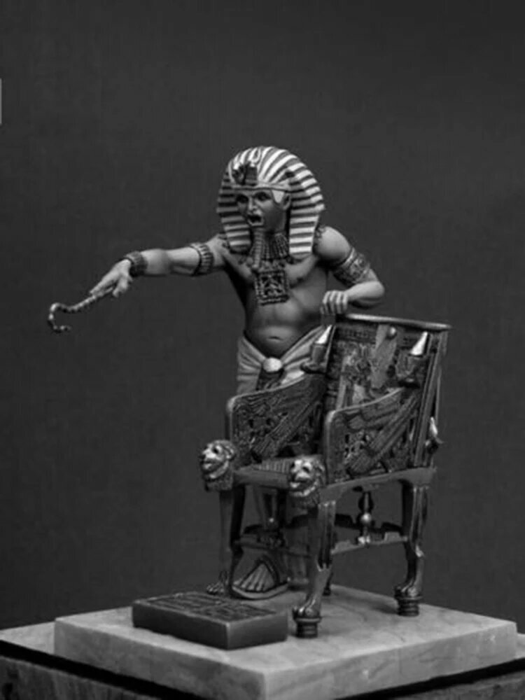Фигурки KIMERA 1/24, древний человек-воин со стулом, смола, неокрашенный