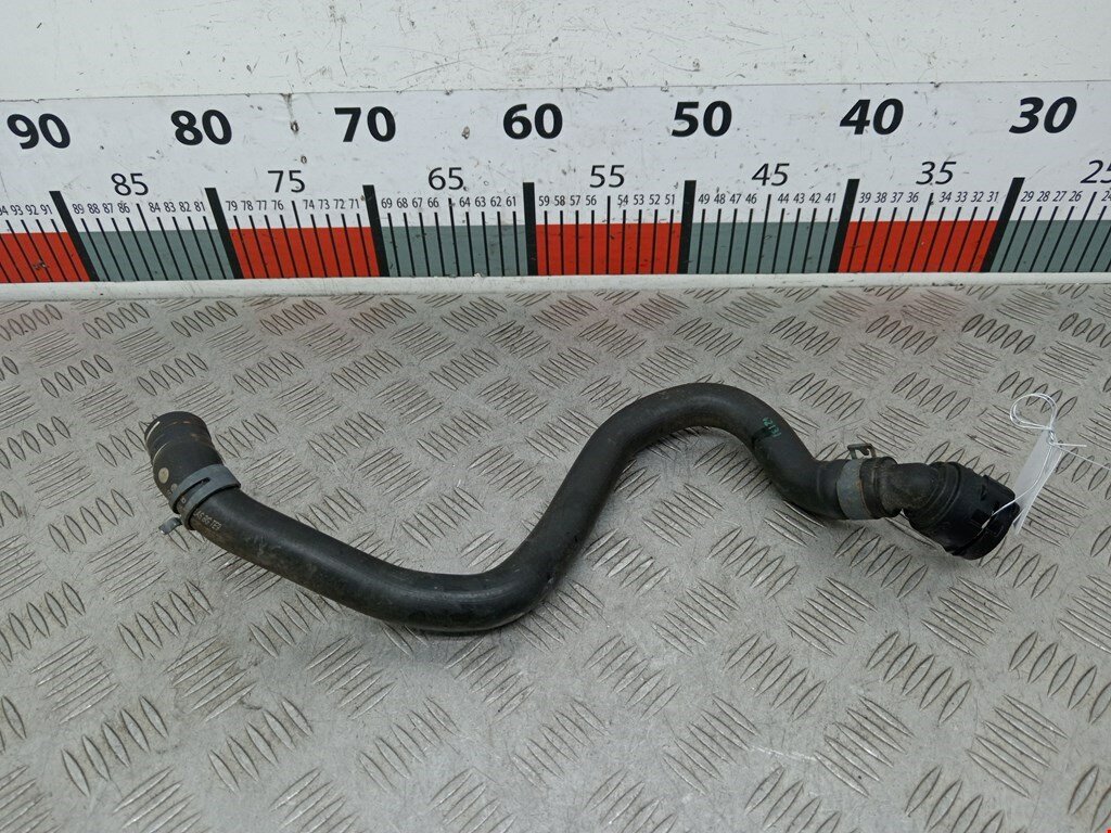 Патрубок отопителя (печки) Volkswagen Golf Sportsvan арт. 2257851