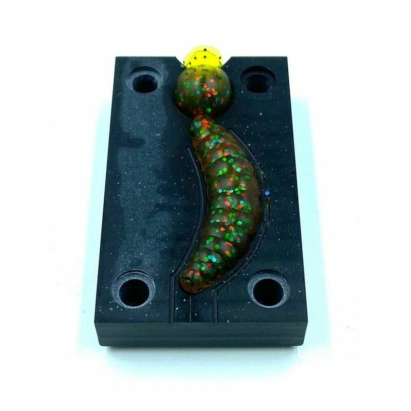 Форма для литья силиконовых рыболовных приманок Опарыш 1,3", 32mm, 1 место