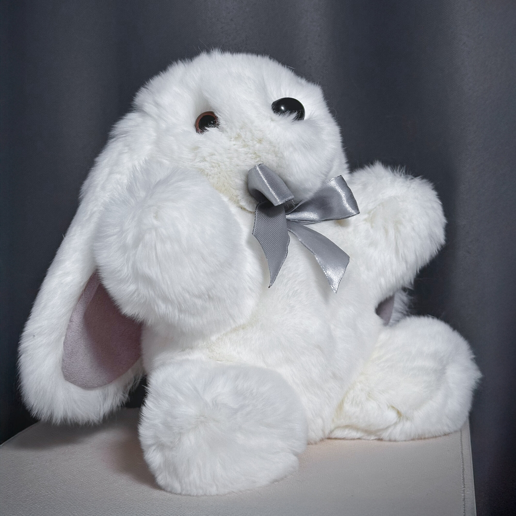 Игрушка из натурального меха OnlyFur "Зайчонок Арнольд" белый, ручная работа
