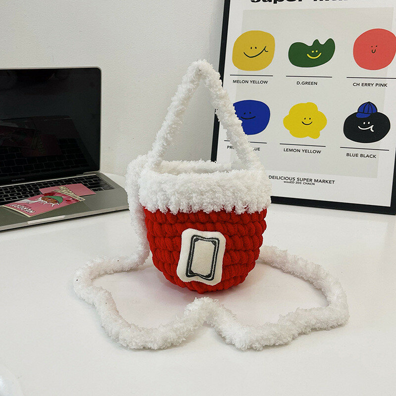 Милый красный вязаный рюкзак для девочек, аксессуар для принцесс, белая доска.