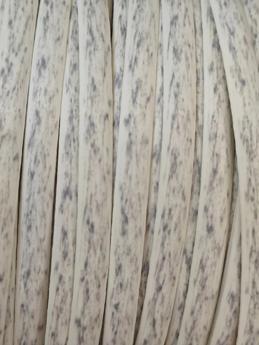 Искусственный ротанг для плетения, полумесяц 8 мм