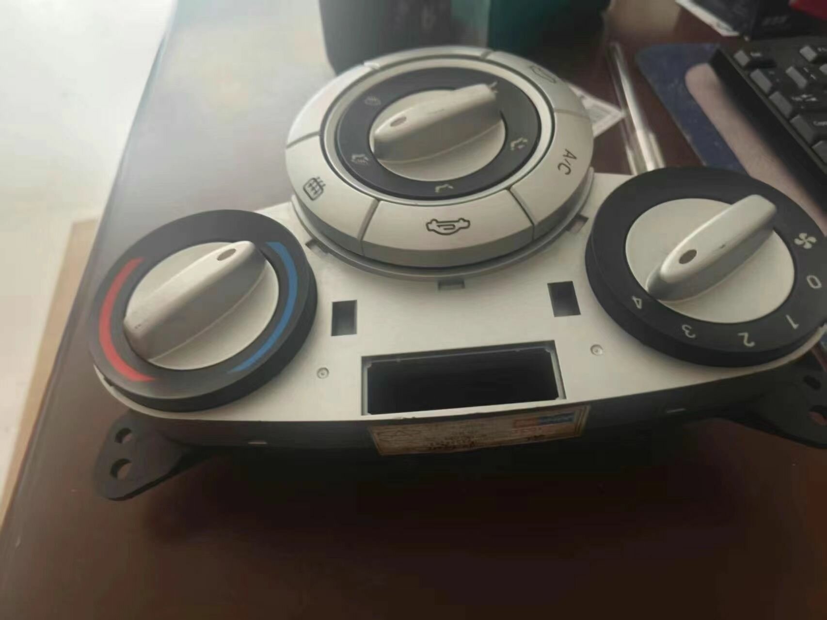 Панель управления кондиционером подходит для Chery BONUS FULWIN2 A13-8112010BB