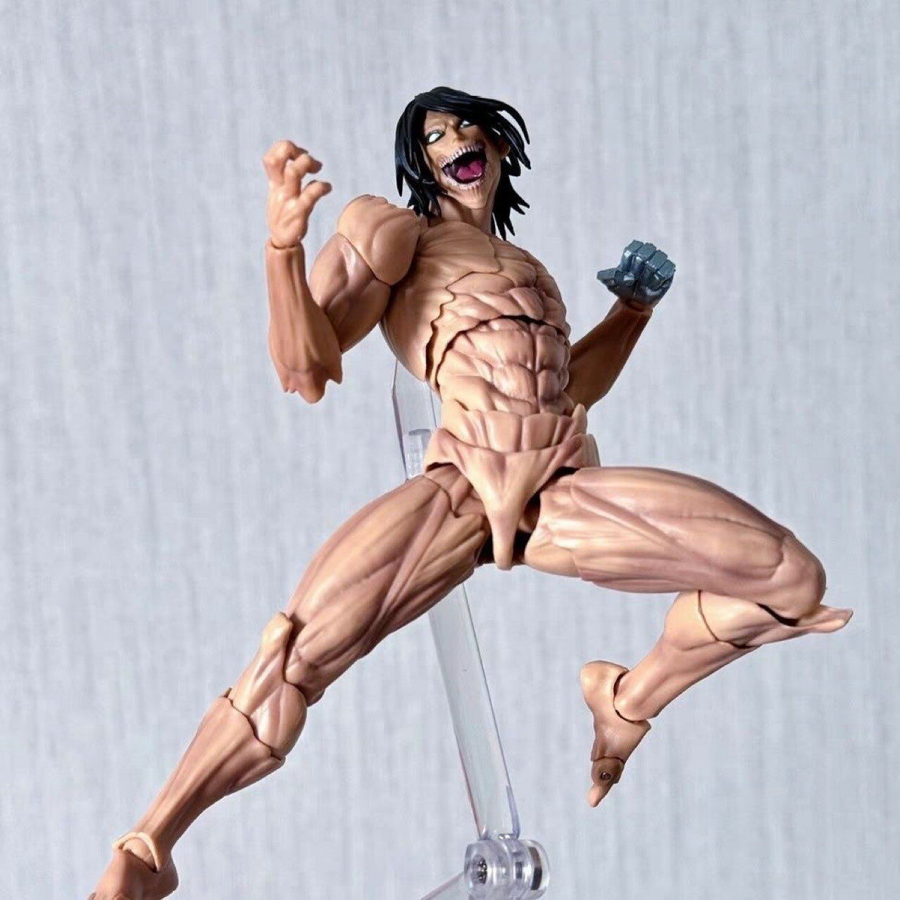 Атака на Титанов: Удивительные фигурки бронированного Титана, Эрена и Женского Титана в стиле Ямагучи — игрушка-фигурка.