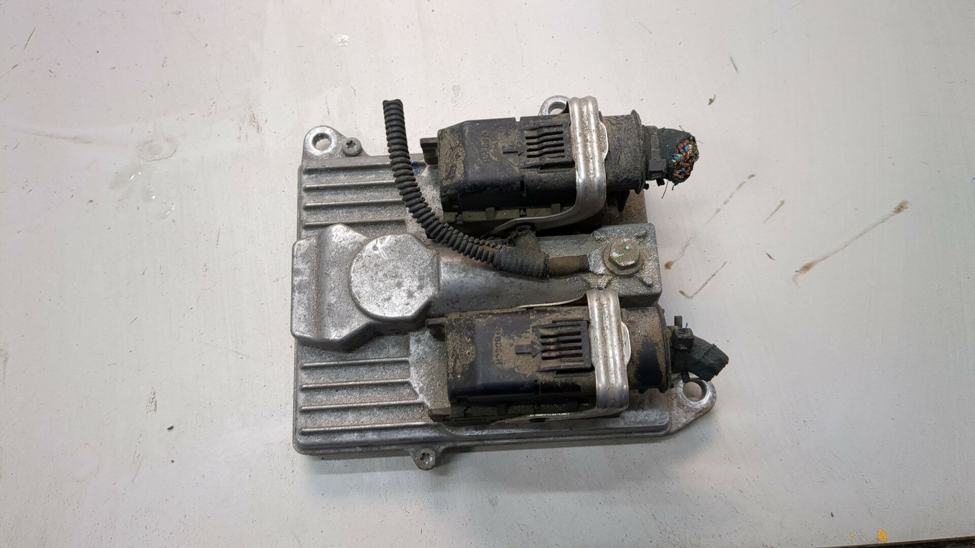 Блок управления двигателем Opel Zafira B Б/У